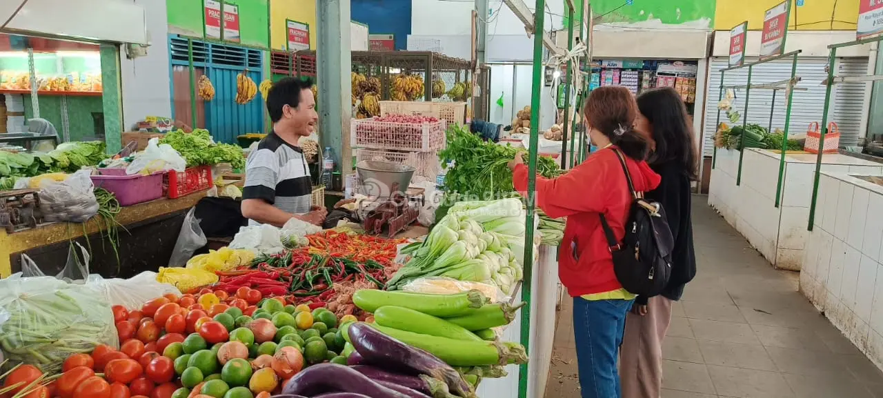 Masa Panen, Harga Sayur Mayur Turun di Pasar Bunulrejo